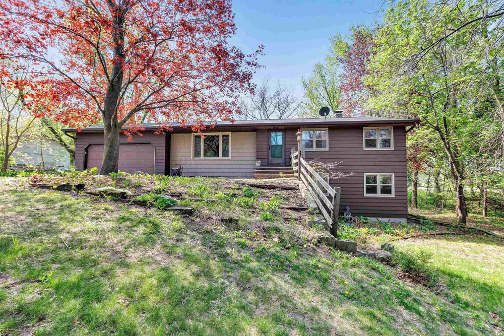 515 Silas Drive, De Pere, WI 54115-9333 - MLS# 50308568 - Coldwell Banker