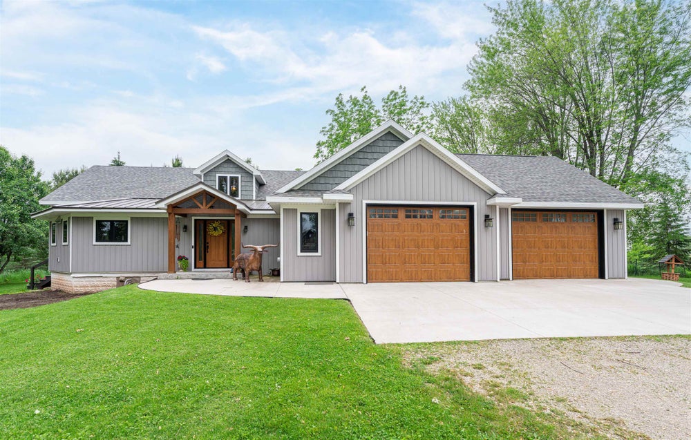 8079 County Road Mm, Larsen, WI 54947 - MLS# 50309785 - Coldwell Banker