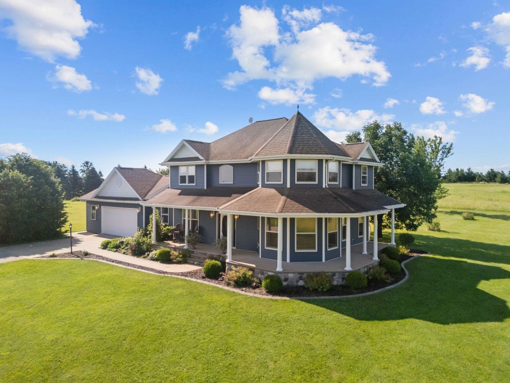 6067 Hillcrest Road, Larsen, WI 54947-9561 - MLS# 50311214 - Coldwell ...